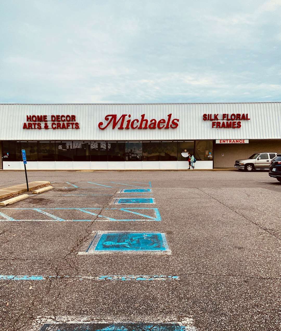 Framer at Michaels: Employee Reviews and Job Description - Medium Talk