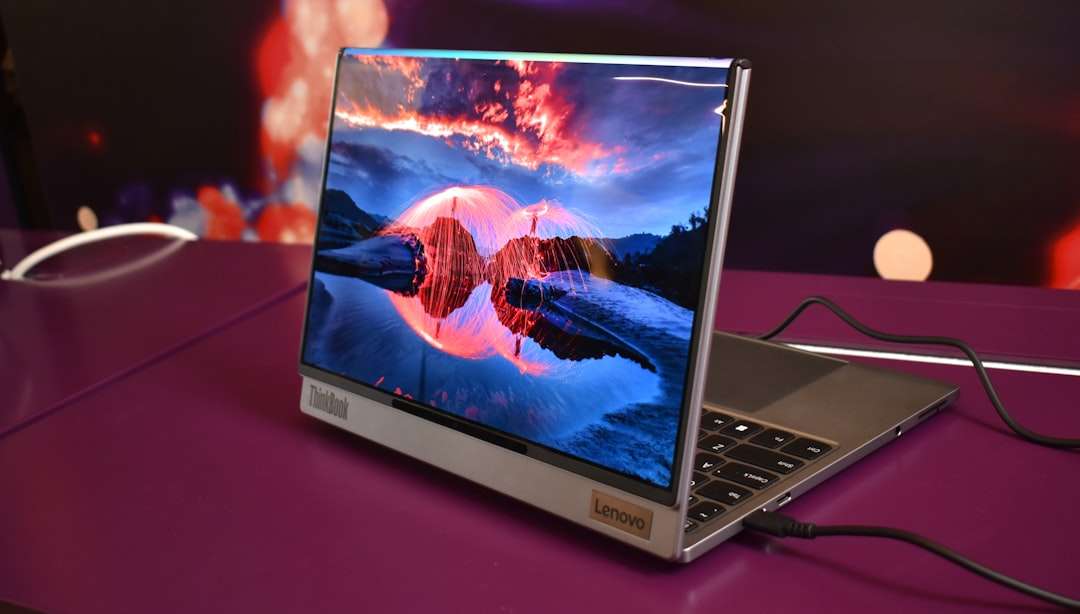 White Spot on Lenovo Laptop Screen? How to Fix Dead Pixels, Stains, and ...