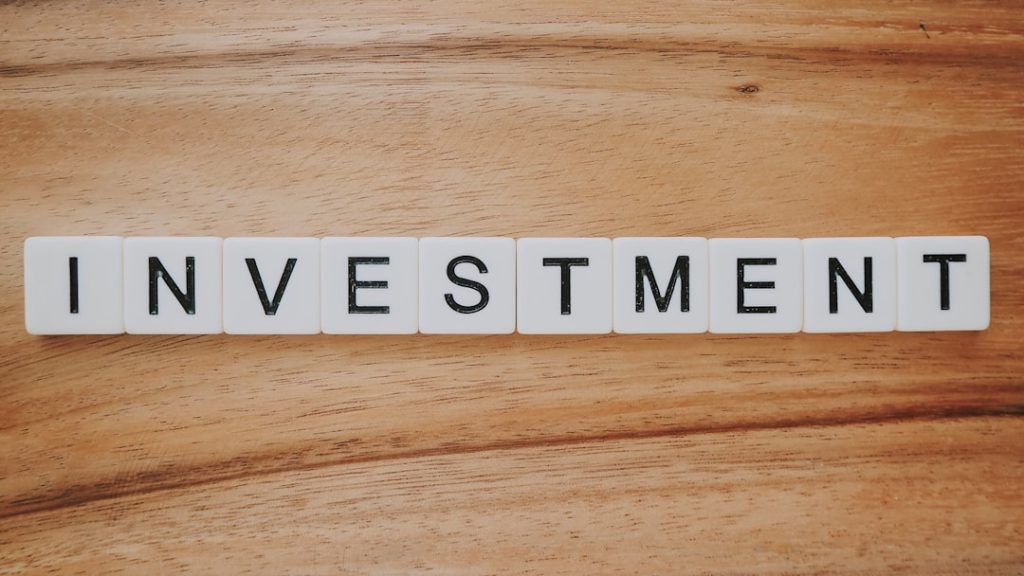 Top 6 Investing Apps Like Acorns For Micro-Investing And Passive Wealth ...